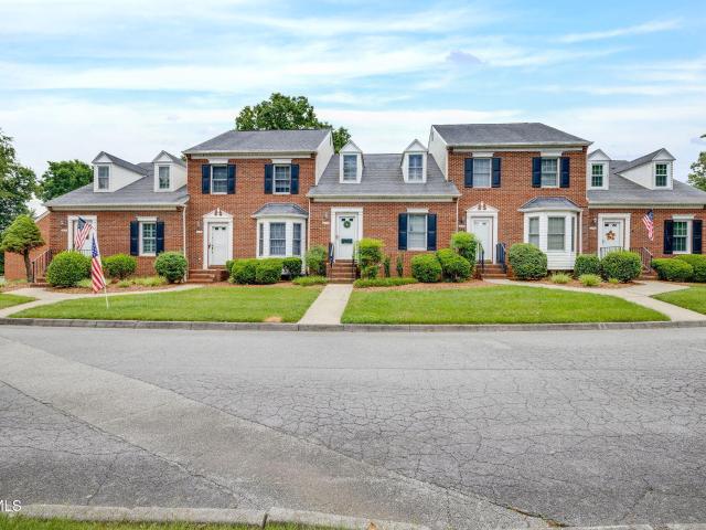 2030 West Manor Court 2030