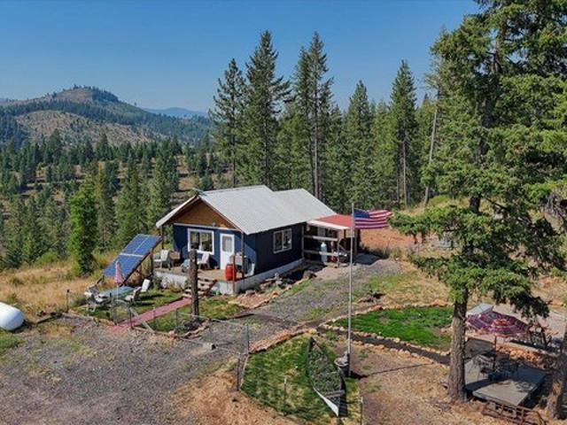 2030K Rose Hill Rd, Springdale, WA 99173