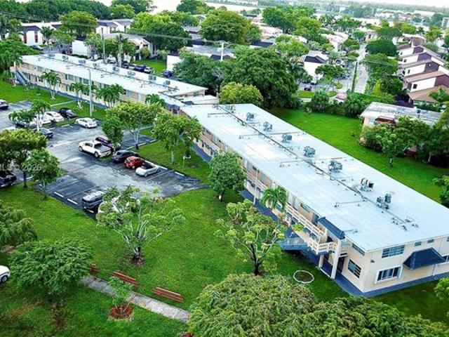 20311 NE 2nd Ave Apt 27, Miami, FL 33179