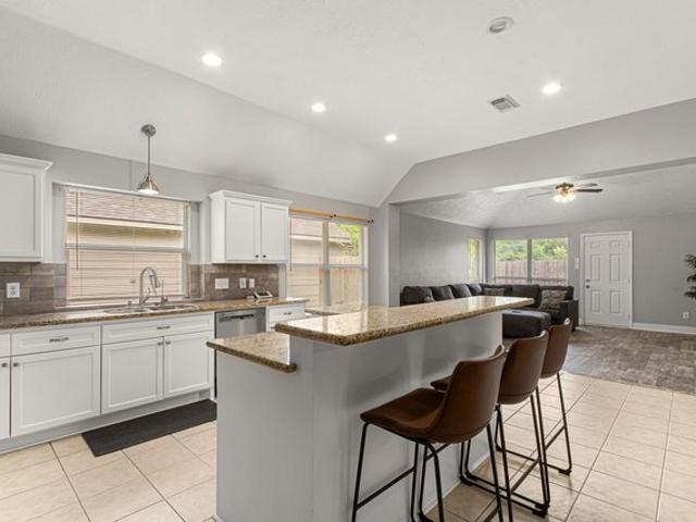 20314 Pomegranate Ln, Katy, TX 77449