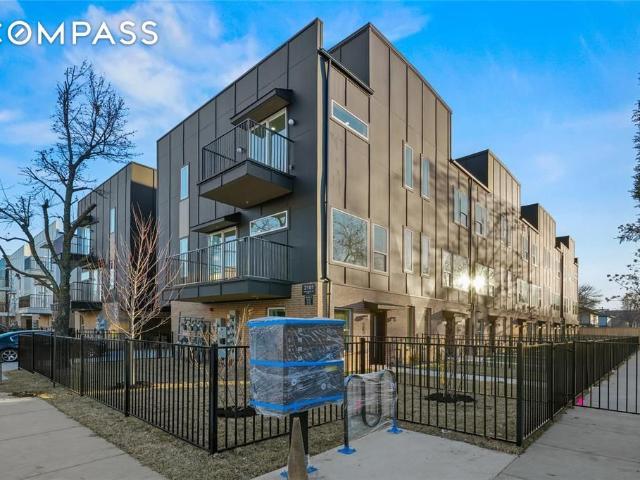 2031 N Prairie Ave 204, Dallas, TX