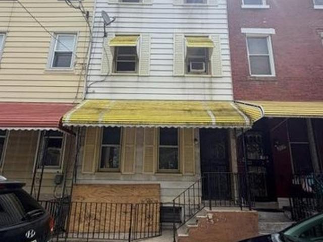 2031 N Woodstock St, Philadelphia, PA 19121