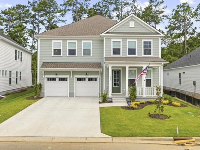 2031 Comradery Way, Murrells Inlet, SC 29576