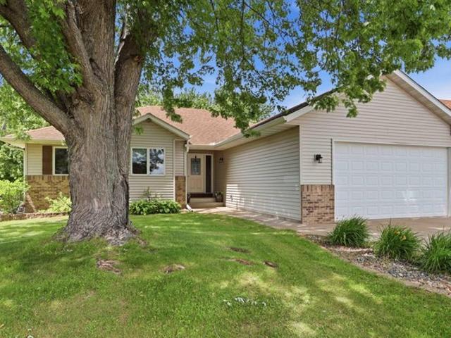 2031 Highland Cir W, Mora, MN 55051