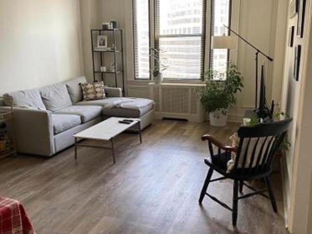 2031 Locust St #1704, Philadelphia, PA 19103