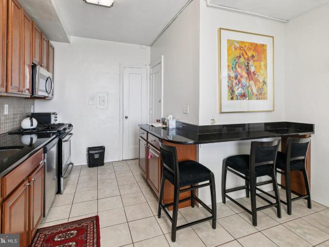 2031 Locust St, Unit 1701, Philadelphia, PA 19103 | MLS #PAPH2588