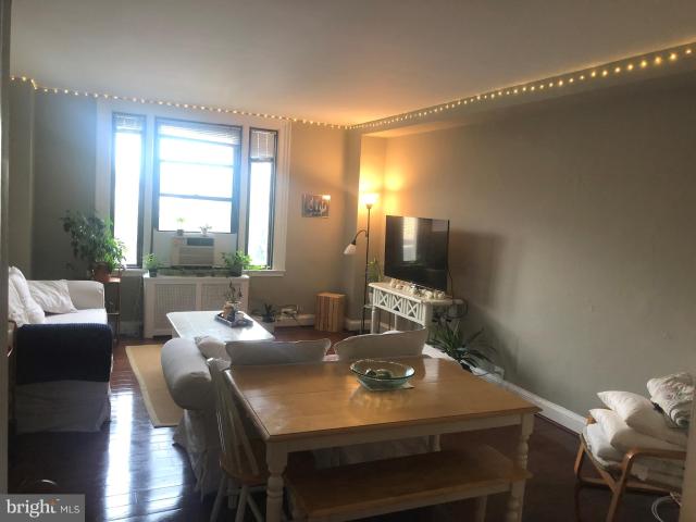 2031 Locust St, Unit 401, Philadelphia, PA 19103 | MLS #PAPH2587 | Compass