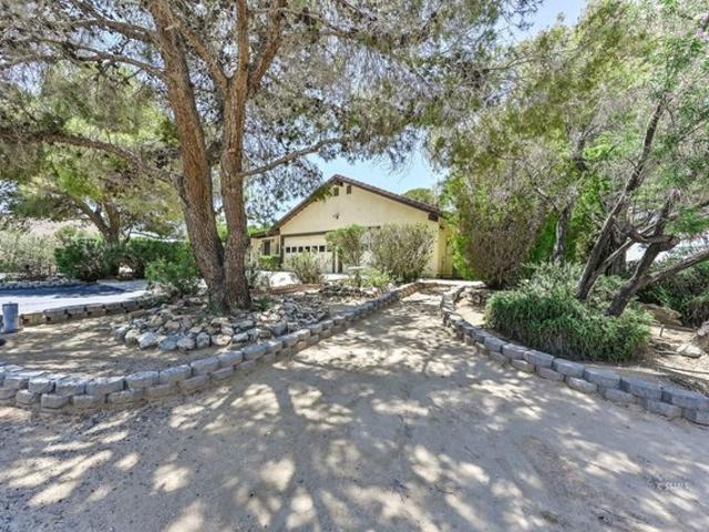 2031 S American St, Ridgecrest, CA 93555