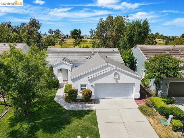 2031 Saint Andrews Dr