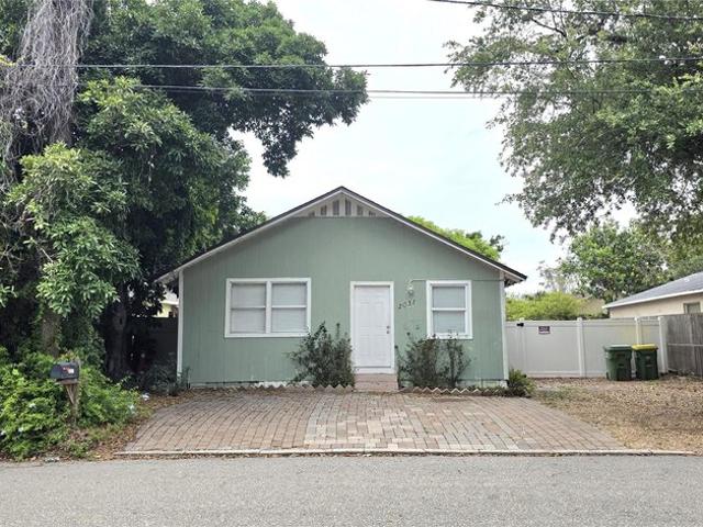 2031 4th St, Sarasota, FL 34237