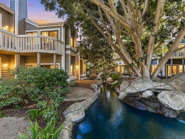 20321 Tidepool Cir Unit 205, Huntington Beach, CA 92646