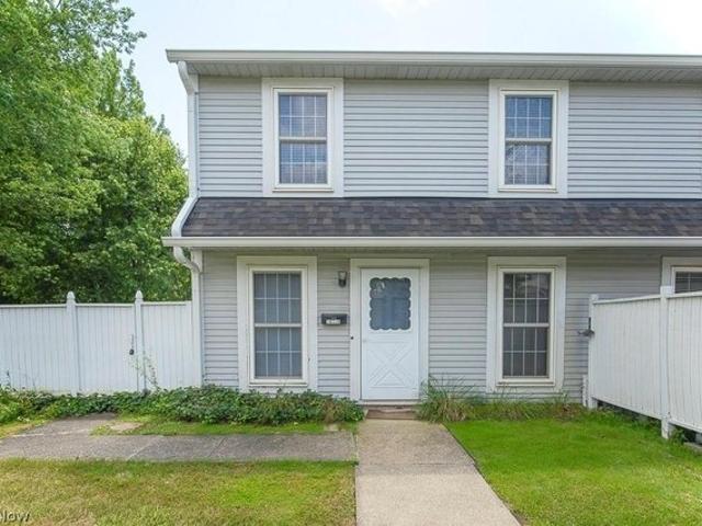 20325 Williamsburg Ct Unit 310B, Middleburg Heights, OH 44130