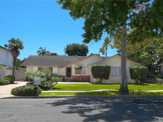 2032 Aliso Avenue