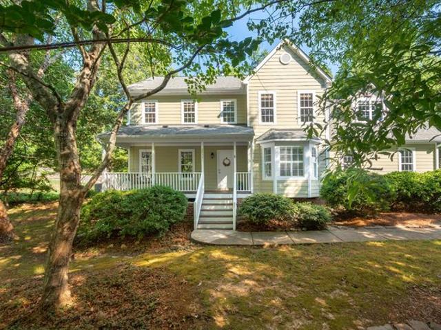 2032 Bayleaf Dr, Durham, NC 27712