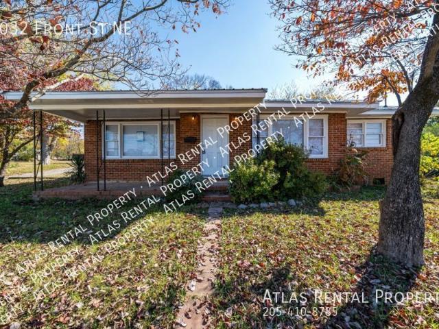 Accepting Section 8! Don’t Miss This Huntsville Beauty – 4 Bed, 2 Bath on Corner Lot!