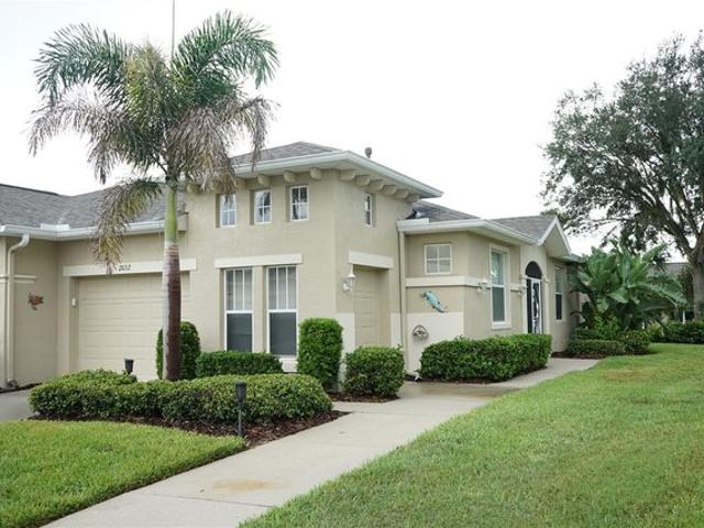 2032 Inverness Greens Dr Unit 76, Sun City Center, FL 33573