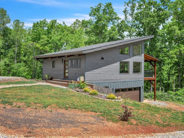 2032 Turkey Mountain Road