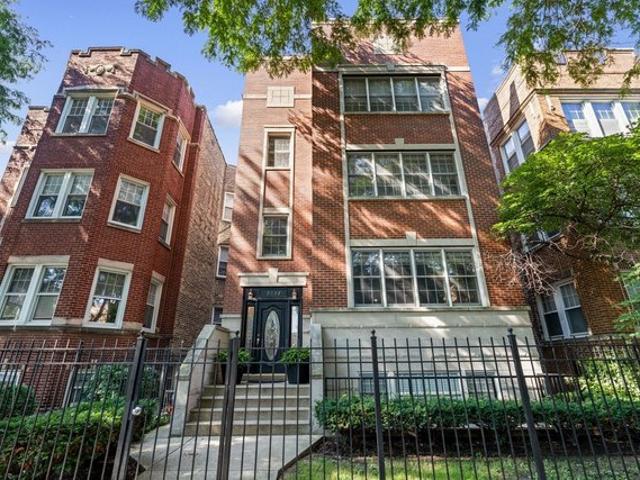 2032 W Farragut Ave Apt 2, Chicago, IL 60625