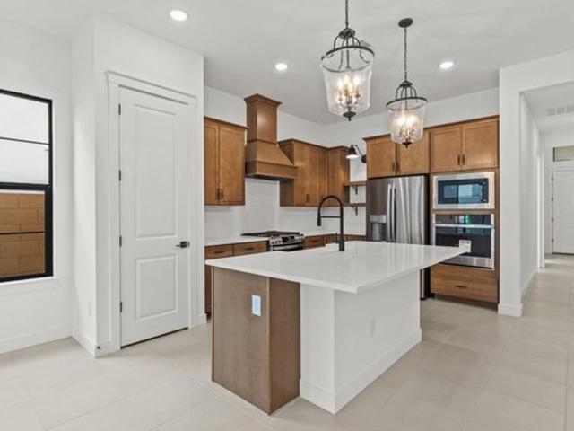 20330 W Sells Dr, Buckeye, AZ 85396