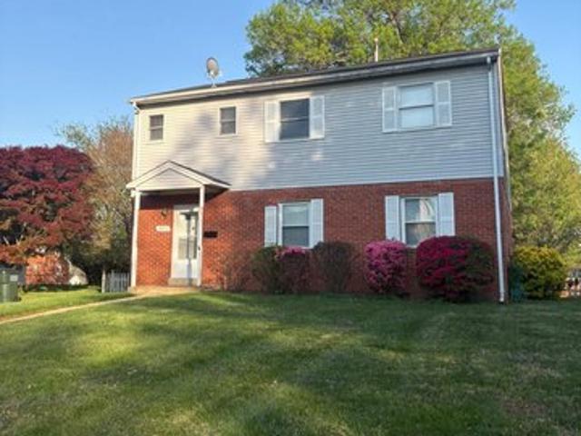 2033 Maynard Dr, Falls Church, VA 22043