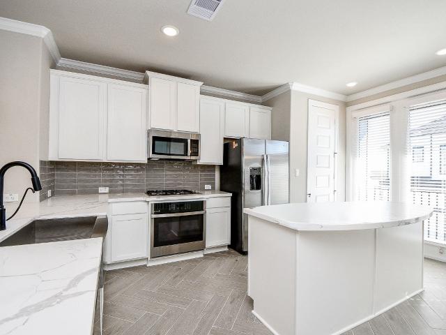 2033 Millbridge Spring Ln, Houston, TX 77051 | MLS #61487 | Compass