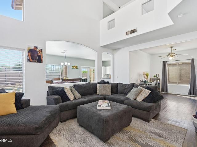 2033 N 107TH Drive