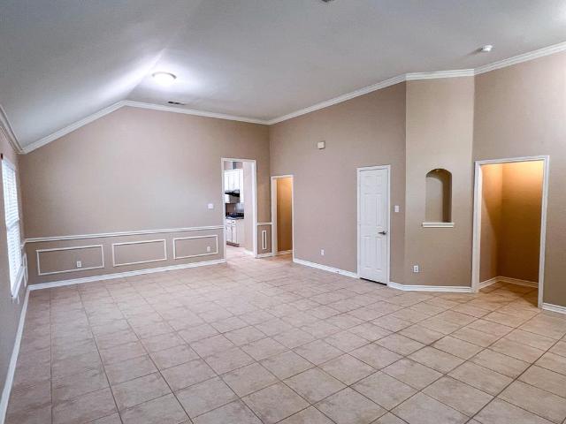 2033 Nottingham Place