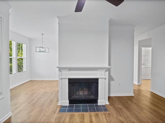 2033 Chatelain Way