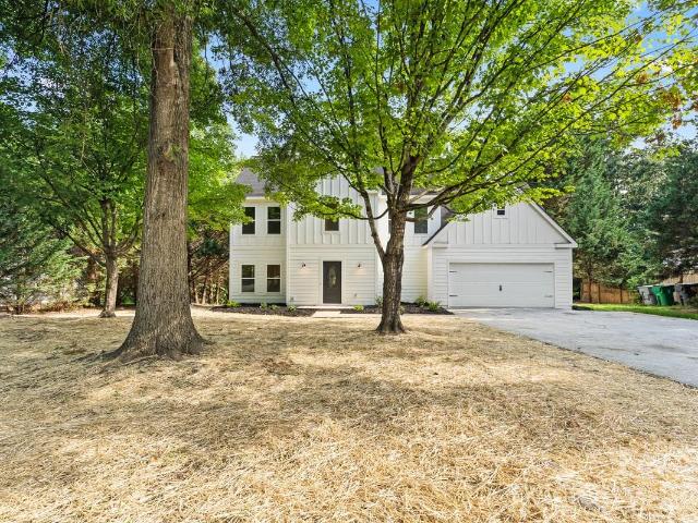 2033 Colony Hill Drive