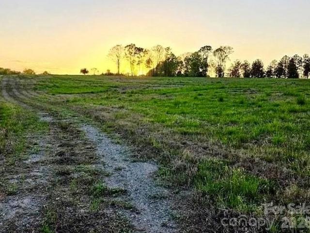 2033 Crestone Way Unit 239, Connelly Springs, NC 28612