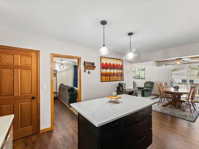 2033 Empire Dr