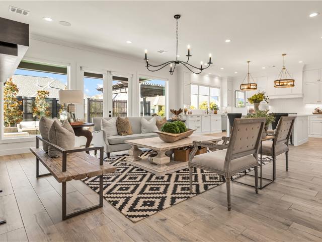 2033 Pebble Bend Drive