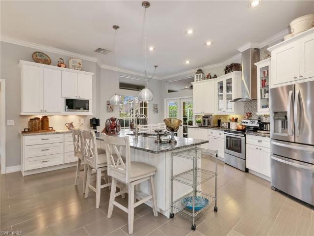2033 Teagarden Ln, Naples, FL 34110 | MLS #226009
