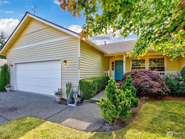 2033 th Avenue NE