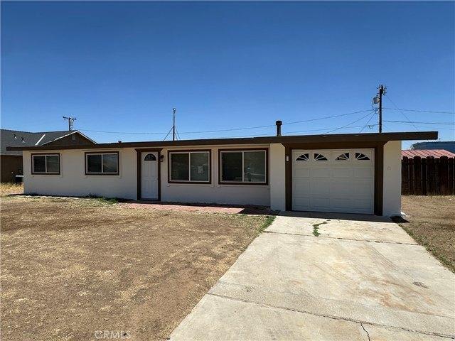 2033 th St, California City, CA 93505