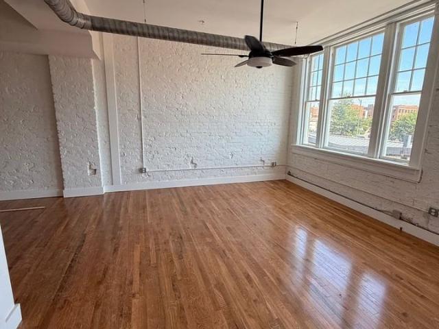 2033 W Broad St 2 Bedroom Apartment for Rent at 2033 W Broad St, Richmond, VA 23220 The Fan