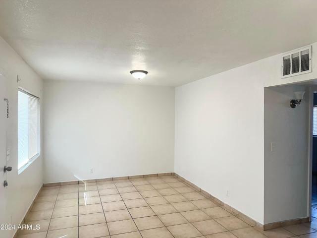 2033 W Madison # Apt 1