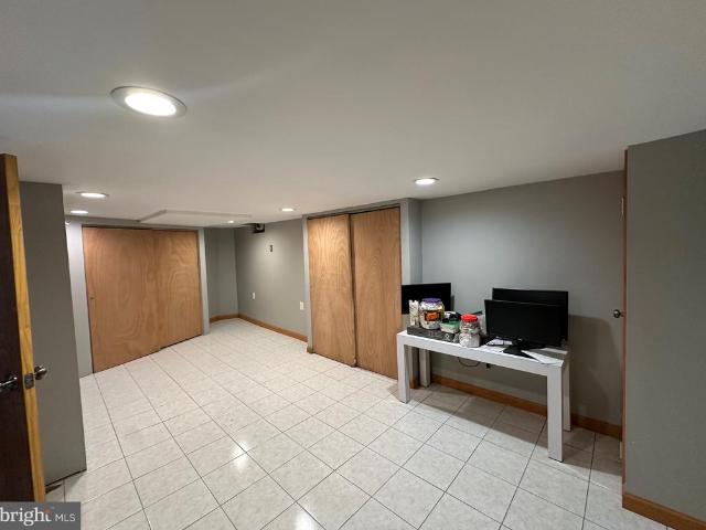2033 W Passyunk Avenue # 1ST FLOOR
