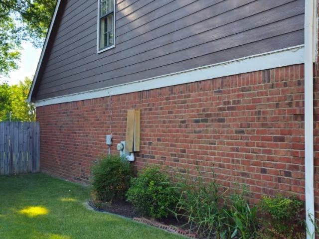 2033 westbriar dr