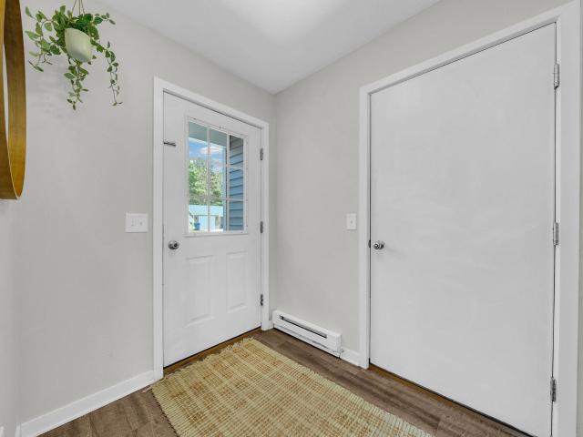 2033 Woodside Trail Court