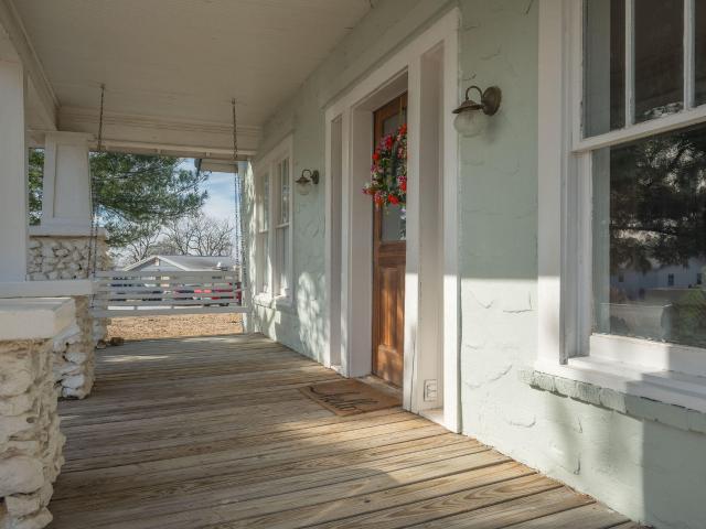 203&207 W Main Street
