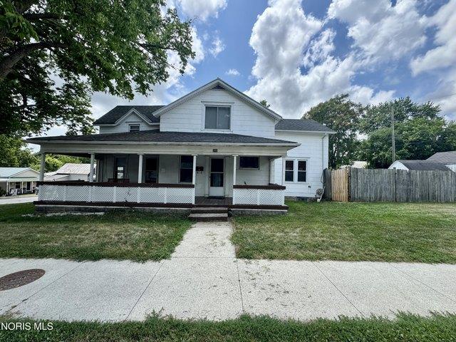 203 2 th St, Defiance, OH 43512