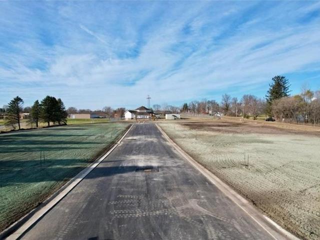 203 4th Ave NE, Pelican Rapids, MN 56572