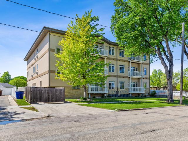 203 6th Street S # 101