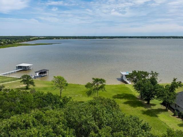 203 Cape Shore Dr, Mabank, TX 75143 | MLS #21253 | Compass
