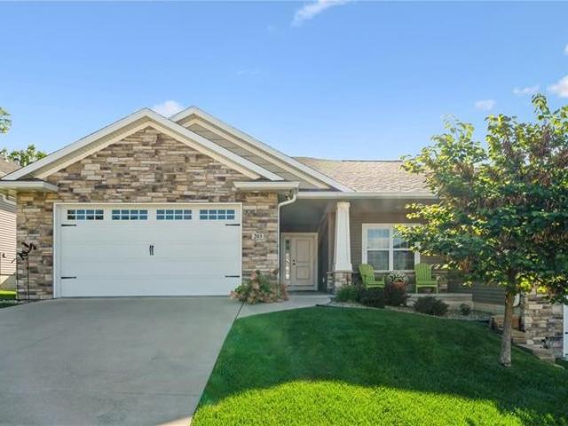 203 Cemar Ct, Marion, IA 52302