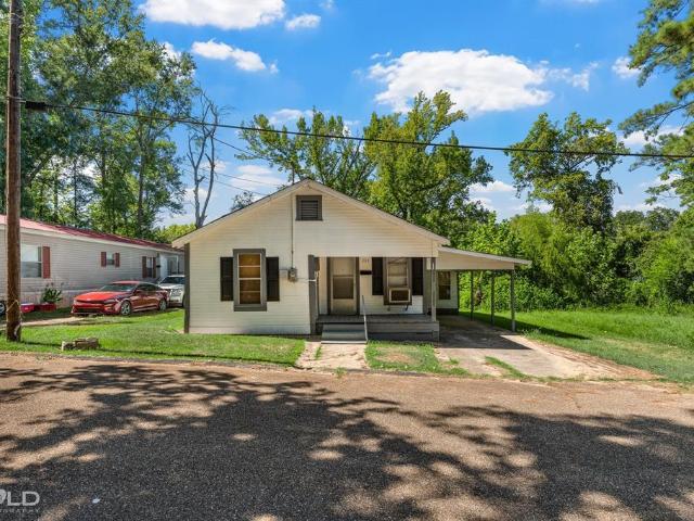 203 Chrysler Street