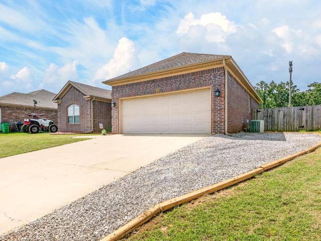 203 Creek View Drive