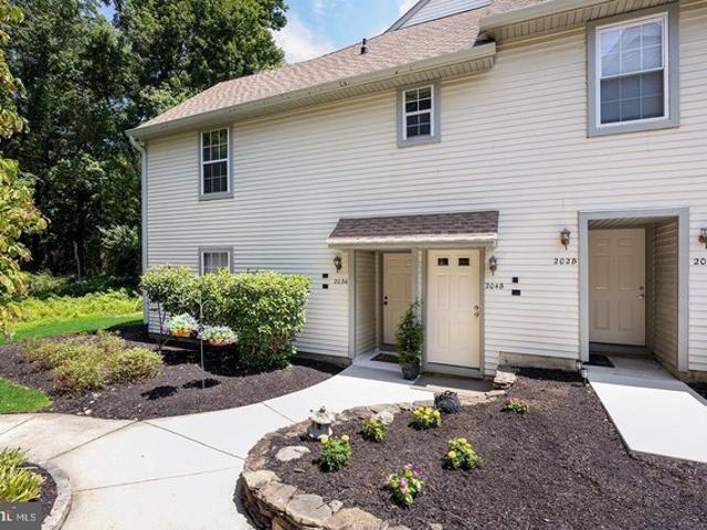 203 A Harwood Ct, Mount Laurel, NJ 08054