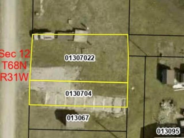 203 and 205 State Block 11 St Units 11 & 12, Benton, IA 50835